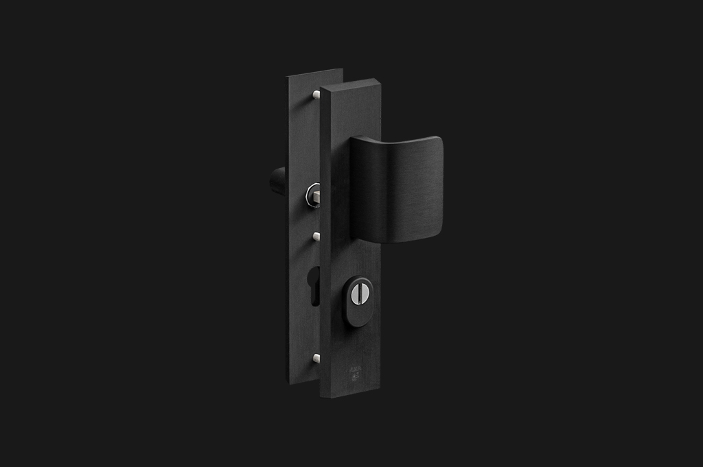 AXA Plus security fittings: the widest choice for your project